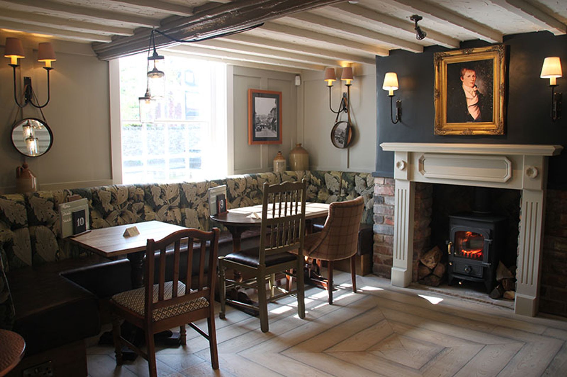Run your own pub with JW Lees. Find your perfect pub today.