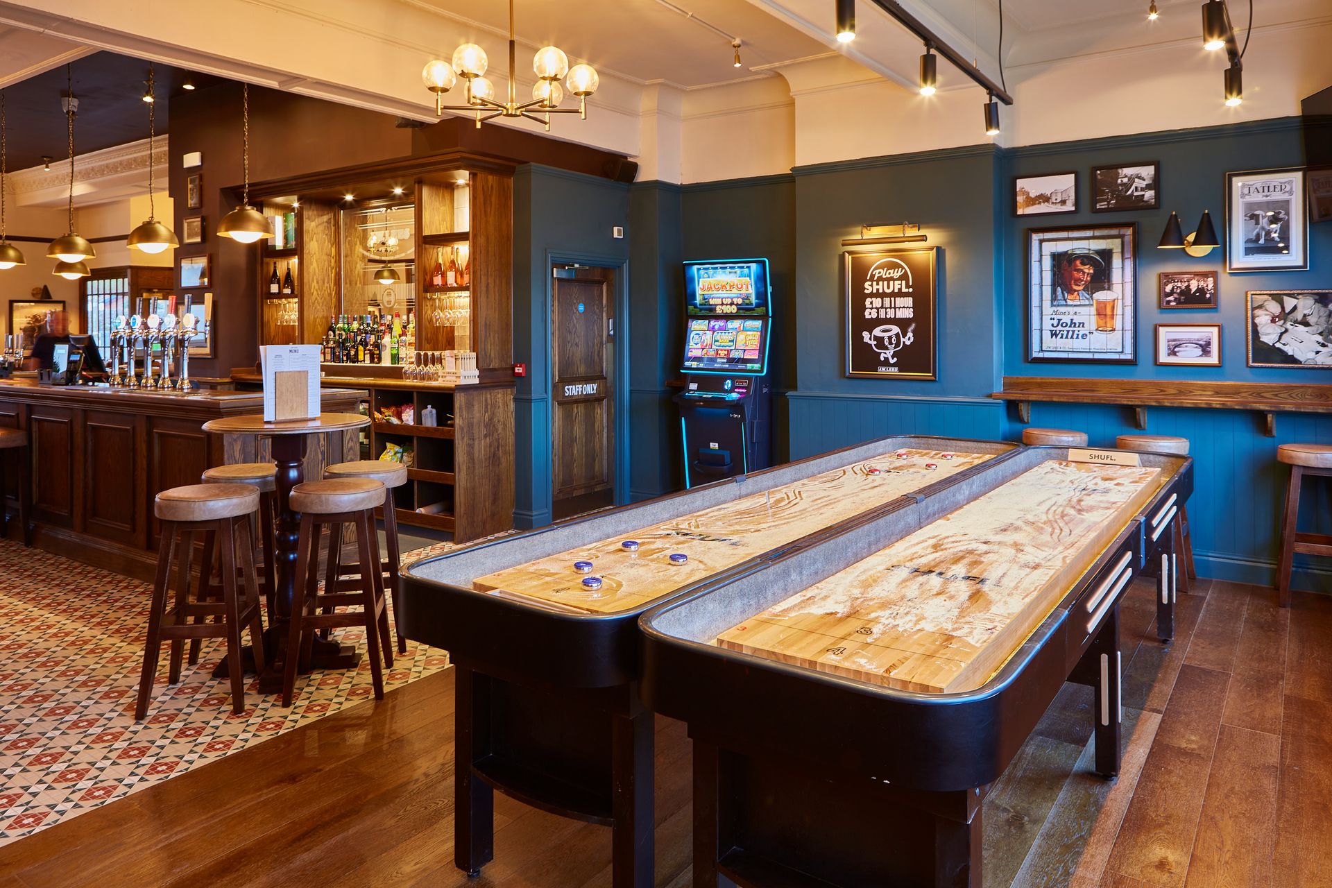 Pubs Near Me. Find Best Pubs Near You Near Manchester