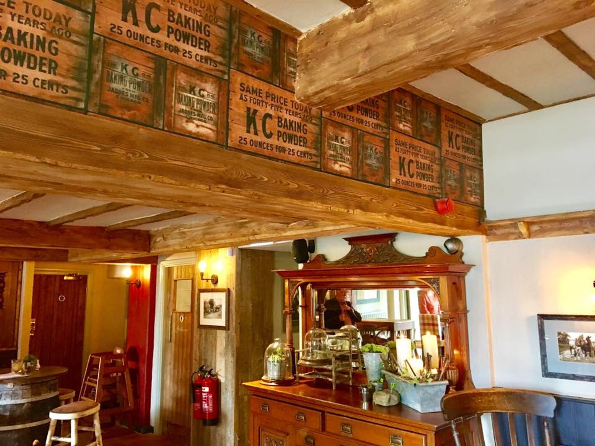 Junction Inn Charming Village Pub in Denshaw